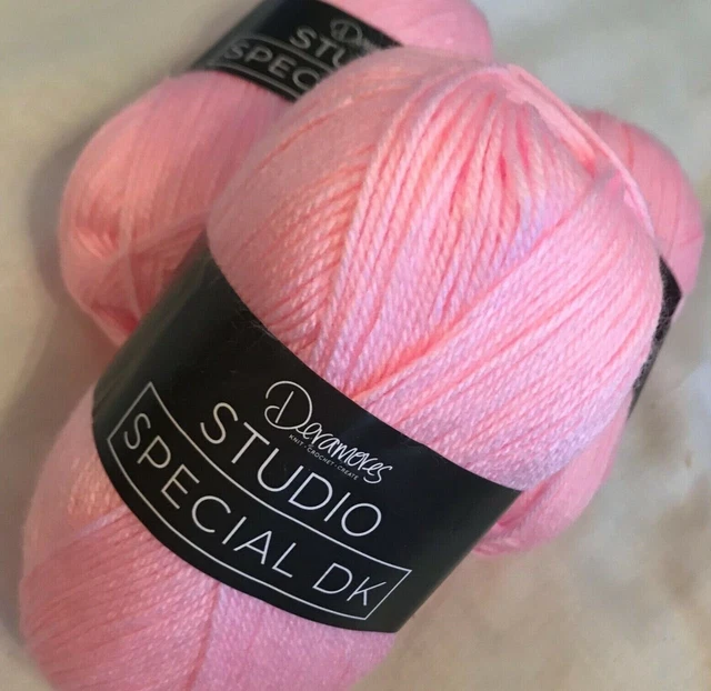 300G POWDER PINK DK YARN Deramores Studio Special 3 X 100g Balls Same ...