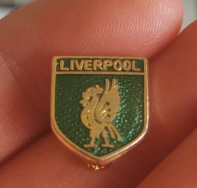 LIVERPOOL FC 1970s/80s Old LiverBird Metal Pin Badge Vintage £2.00 ...