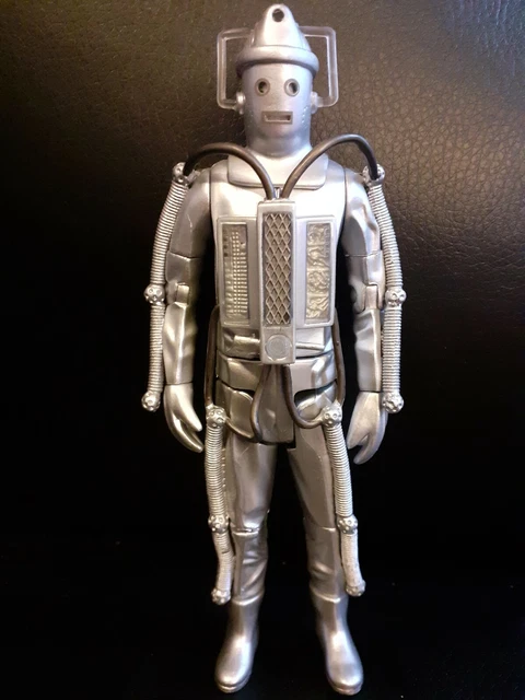 RARE CLASSIC DOCTOR Dr Who Cyberman Tomb of the Cybermen 5.5" inch Action Figure £27.99 ...