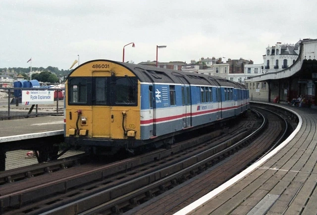 BRITISH RAIL 486031 Class 486 EMU Railway Photo - Isle of Wight £1.05 ...