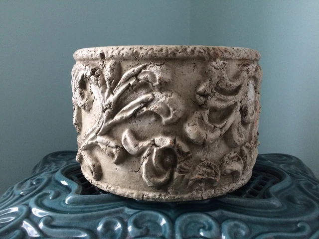 VASE CACHE POT Ptmd Terre Cuite Rocaille Feuille Acanthe Bas Reliefs ...