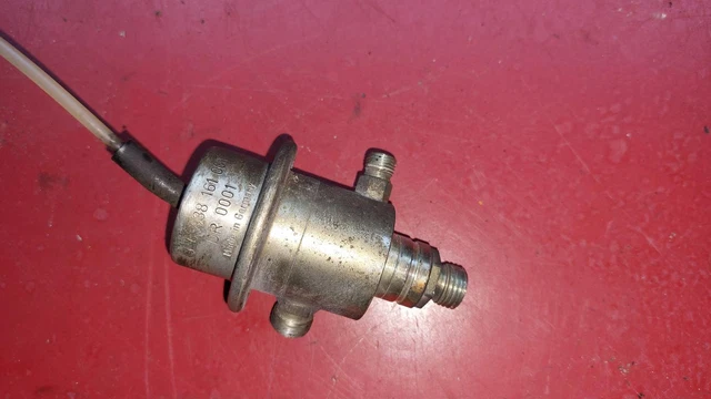 RÉGULATEUR DE PRESSION Accumulateur Mercedes W124 W126 R107 W201 ...