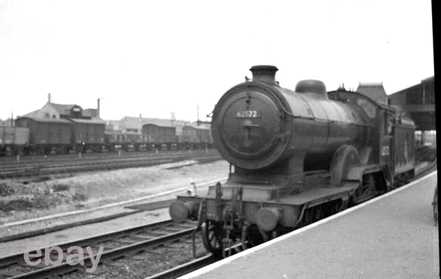 BR/LNER 4-4-0 62572 early 1960s large format negative only £1.99 ...
