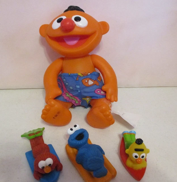 JIM HENSON-SESAME STREET-RUB-A-DUB Ernie & Pals-Bath Toy-Tyco-1996-As ...