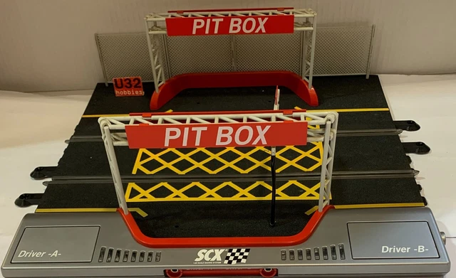 SLOT CAR SCX scalextric 88750 Pit Box Decide Your Strategy IN Boxes ...