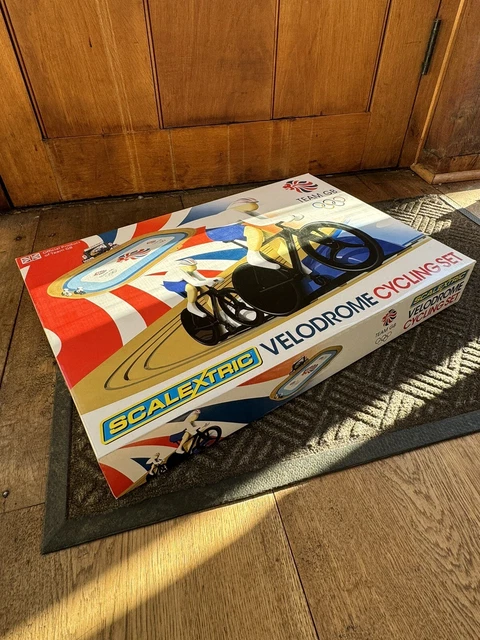 SCALEXTRIC TEAM GB Velodrome Cycling Set £19.99 - PicClick UK