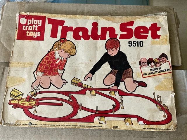 VINTAGE 1960/70’S METTOY Playcraft Children’s Push-a-long Train Set £6. ...