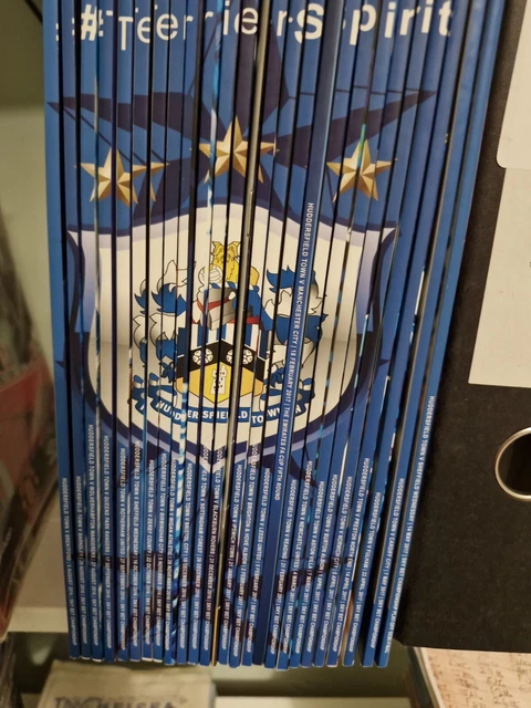 HUDDERSFIELD TOWN 2016-2017 22 Homes League And Cup (Promotion Season) £19.99 - PicClick UK