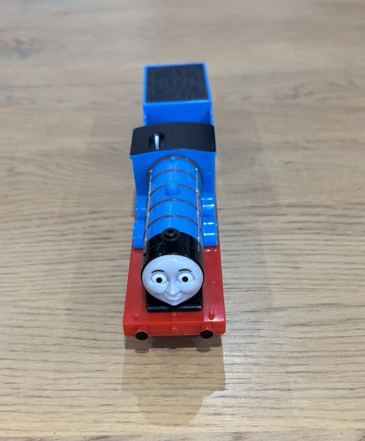 THOMAS TRACKMASTER - retro Edward engine with carriage £3.99 - PicClick UK