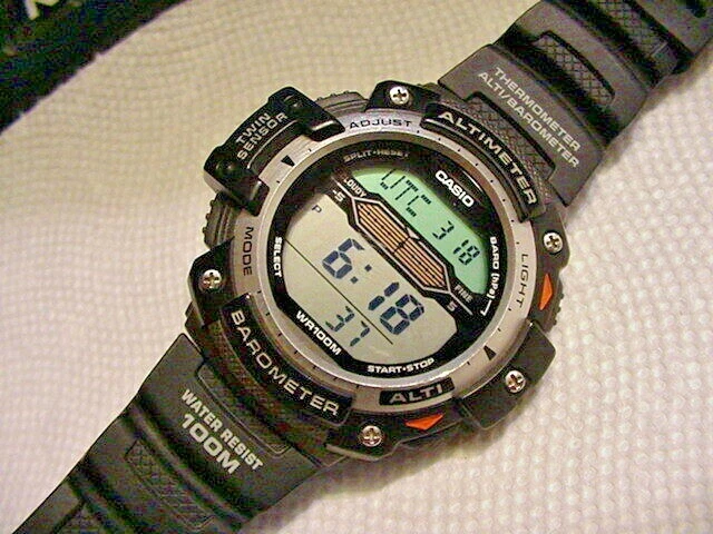 CASIO 3202 THERMOMETER Altimeter Barometer MEN WATCH DIGITAL ALARM ...