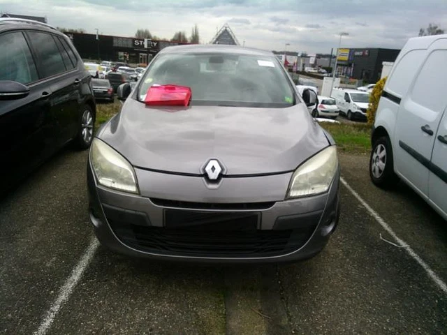 PARE CHOC AVANT RENAULT MEGANE 3 620220035R EUR 180,00 - PicClick FR