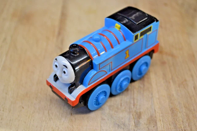 BATTERY OPERATED THOMAS for brio/wooden thomas the tank engine train ...