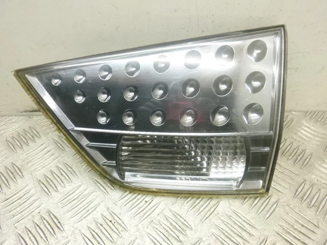 2007 MITSUBISHI OUTLANDER Posteriore /Coda Luce On Portellone Dx ...