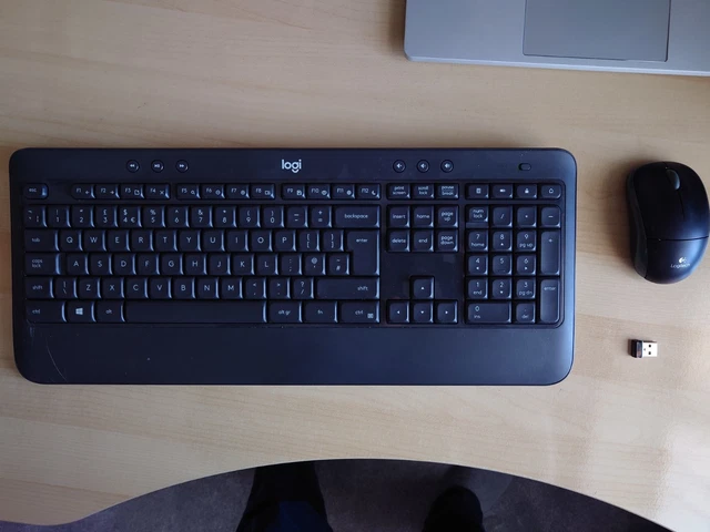 LOGITECH K540 UNIFYING wireless keyboard K540 and M215 mouse combo £15. ...