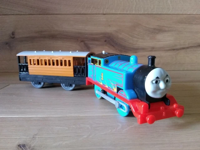 THOMAS THE TANK Engine Trackmaster motorisé Thomas Speed Spark train et ...