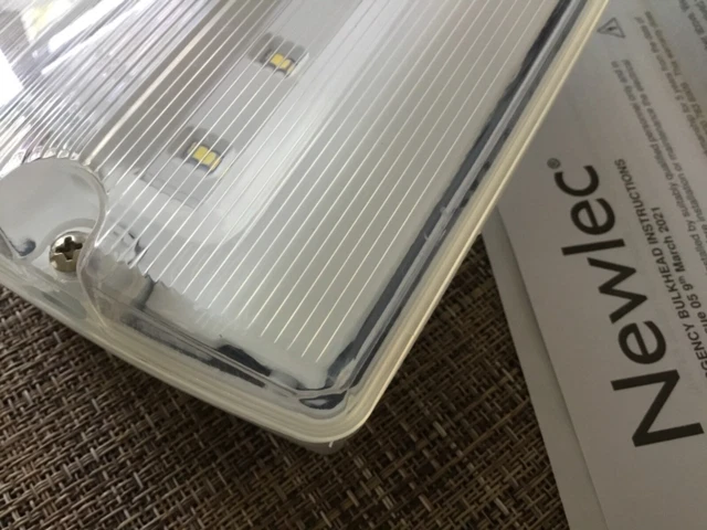 NEWLEC 2W LED Emergency Light Bulkhead with Euro Legend 3HR IP65 ...