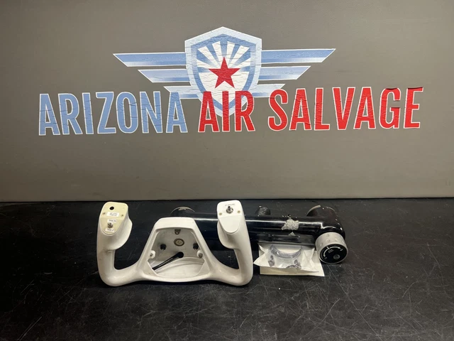 BEECHCRAFT SINGLE THROW Over Yoke Assy. Ram Horn Push 2 Talk Trim Knob ...
