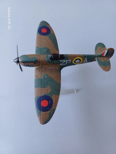 CORGI SHOWCASE DIECAST Model Aircraft Supermarine Spitfire RAF £6.75 ...