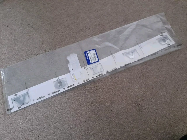 NEW GENUINE VOLVO Chrome Boot Badge C30 V40 V60 Xc60 Please Measure ...