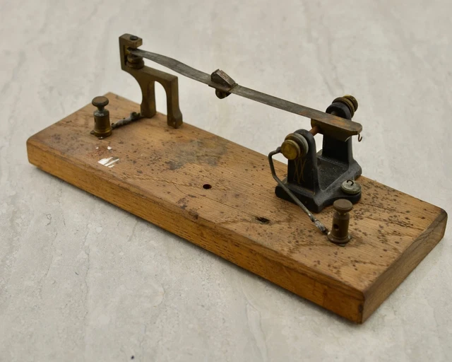 ANTIQUE US MADE Morse Code Telegraph Sounder Key by Mesco or Bunnell ...