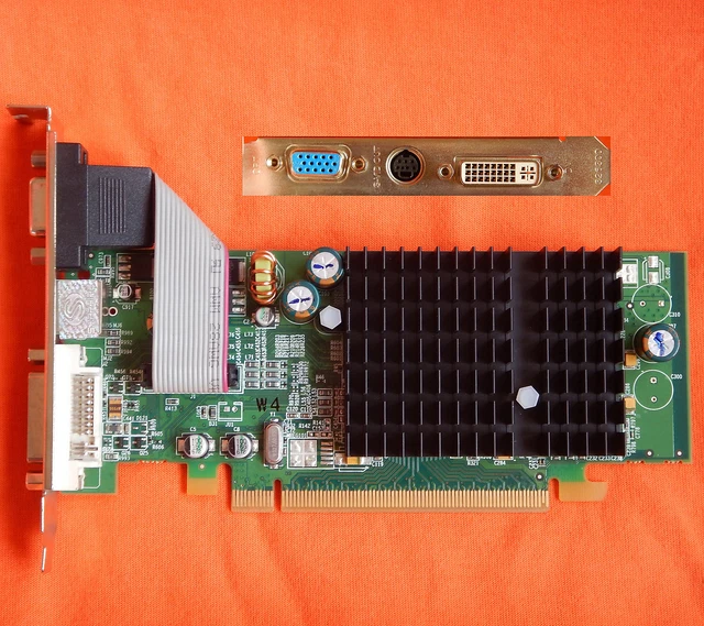 GRAFICA PCIE ATI Radeon X550(RV370) 128Mb ó 512Mb con HyperMemory DDR ...