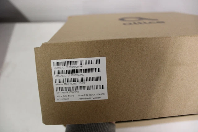 ALTICE 44378 UBEE UBC1326AA00 Modem DOCSIS 3.1 Wireless eMTA Voice ...