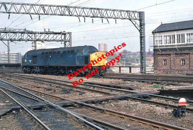 ORIGINAL 35MM Slide Railway Diesel /Steam- 40028 @ Stockport April 1983 ...