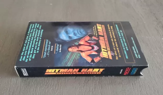 VHS HITMAN HART Wrestling with Shadows with Booklet WWF Bret Hart Vince ... VHS HITMAN HART Wrestling with Shadows with Booklet WWF Bret Hart Vince ...