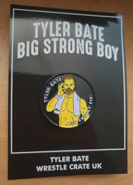 TYLER BATE METAL Pin / WWE NXT UK Wrestling Anstecker Moustache ...