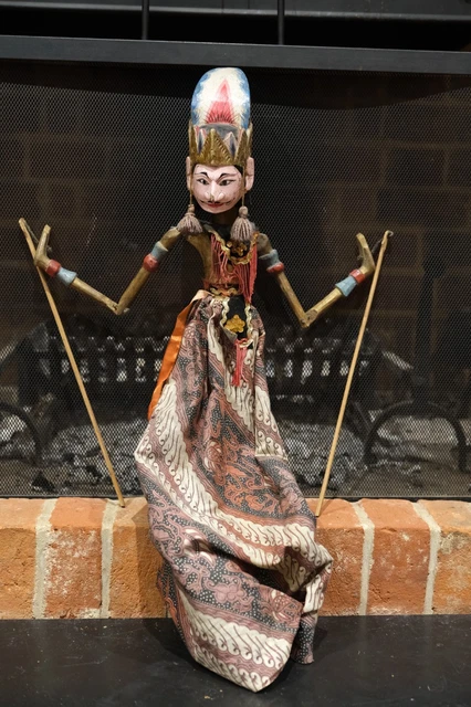 VINTAGE INDONESIAN WAYANG Golek Wooden Rod Puppet Javanese Theatre ...