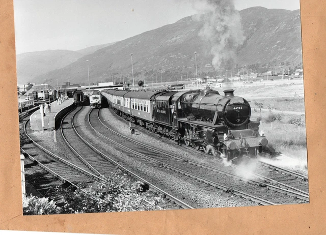 WEST HIGHLANDER 44932 in sidings at Fort William 30/6/86 Original 10"x8 ...