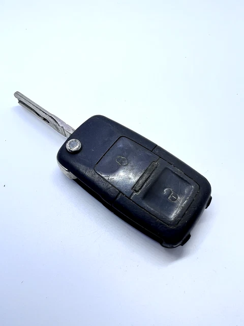 GENUINE VOLKSWAGEN SKODA Car Key Remote Fob 2 Buttons / Circuit Board ...