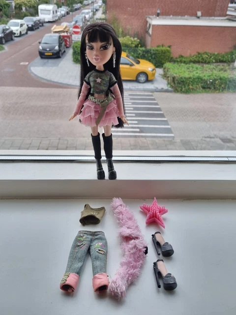 BRATZ PRINZESSIN 'PRINCESS' JADE Doll Puppe MGA EUR 275,00 - PicClick DE