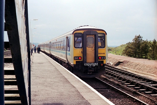 GEORGEMAS JUNCTION RAILWAY STATION, SCOTLAND c1980 PHOTO 8 x 6 (also ...