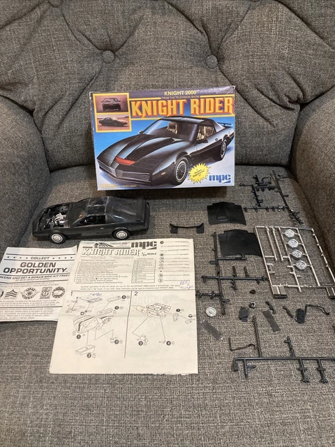 VINTAGE MPC KNIGHT 2000 Knight Rider K.I.T.T. Model Kit 1983 Mostly ...