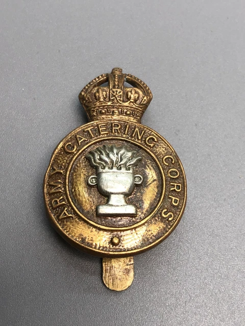 ORIGINAL BRITISH ARMY Kings Crown ACC Army Catering Corps Cap Badge £8. ...