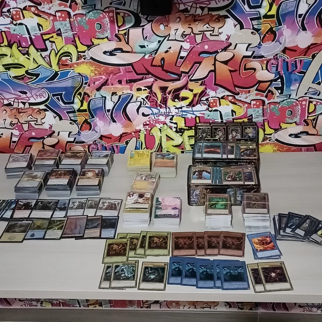 LOTTO 2500+ CARTE Pokemon - Yu-Gi-Oh - One Piece - Magic EUR 50,00 ...