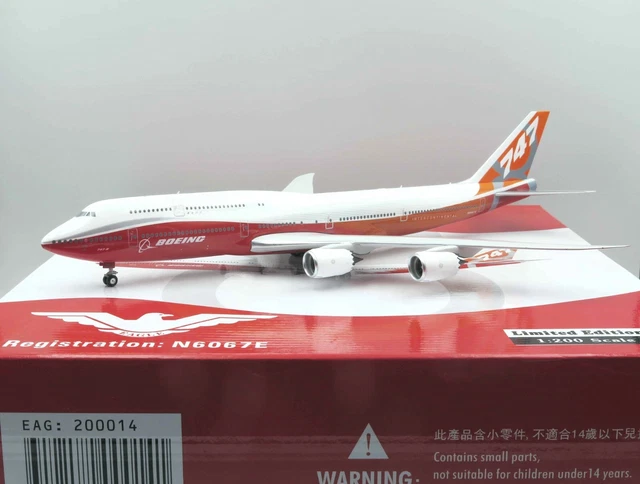 BOEING B747-8 BOEING House Colours N6067E Phoenix/Eagle 1:200 ...