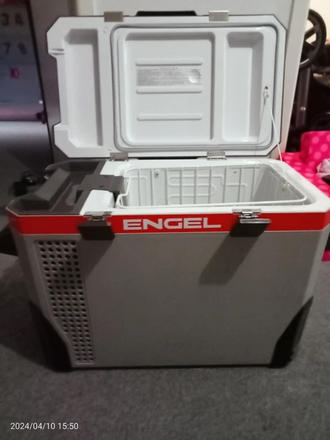 ENGEL-DUAL VOLTAGE FRIDGE/FREEZER / MODEL MR40F-G4 38 Lt $430.00 ...