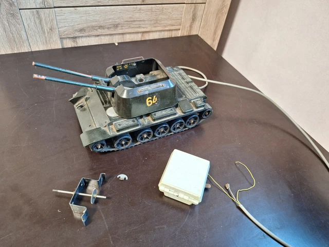 DDR NVA SPIELZEUG Panzer Flakpanzer ZSU 57/2 aus Dachbodenfund EUR 35 ...