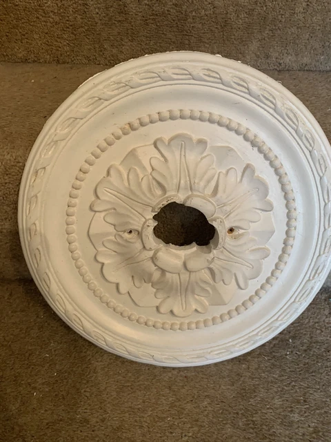 VINTAGE PLASTER CEILING Rose Victorian Used White Scroll 30 cm EUR 25 ...