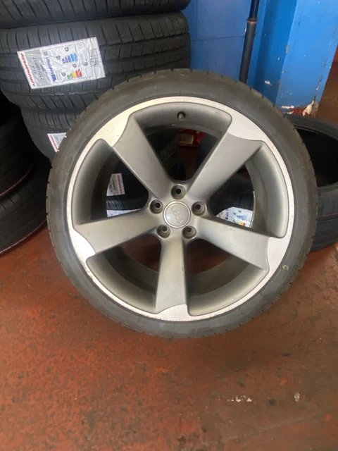 GENUINE AUDI ROTOR 19" Alloy wheel Concave S5 S4 A5 A4 8T0601025CD A6 ...