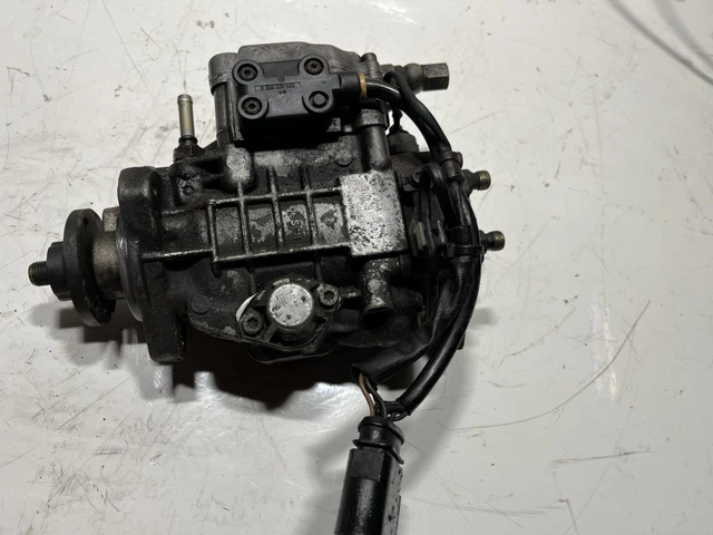 VW GOLF HIGH-PRESSURE fuel pump injection pump 1.9 TDI diesel ...