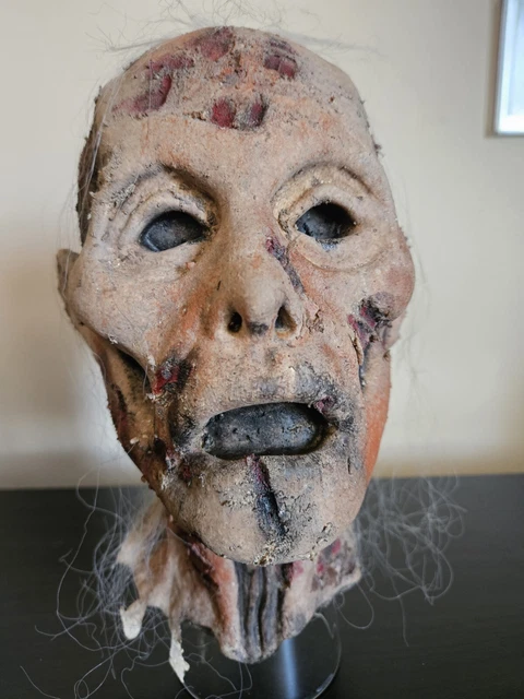 HALLOWEEN HORROR CORPSE Zombie Monster Haunted House Yard Prop Scary ...