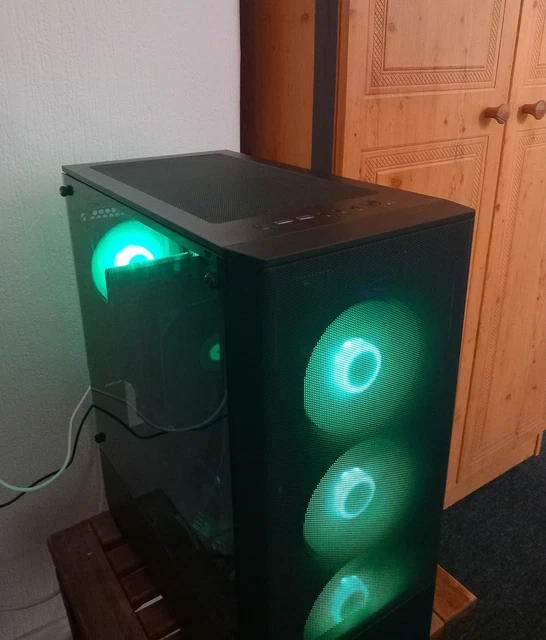 RADEON RX 9070 XT | Ryzen 7 9800x3D | 32GB DDR5 Memory | Gaming PC £ ...