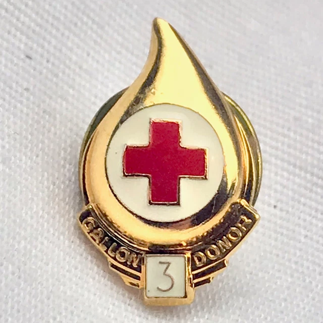 BLOOD DONOR 3 Gallon Red Cross Achievement Award Pin Vintage £13.64 ...