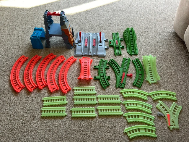 TOMY THOMAS THE Tank Engine Trackmaster Track £12.99 - PicClick UK
