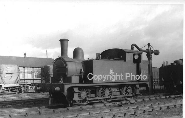 PHOTO - GER/LNER class J-69 0-6-0T No.68494 at South Lynn £1.99 ...