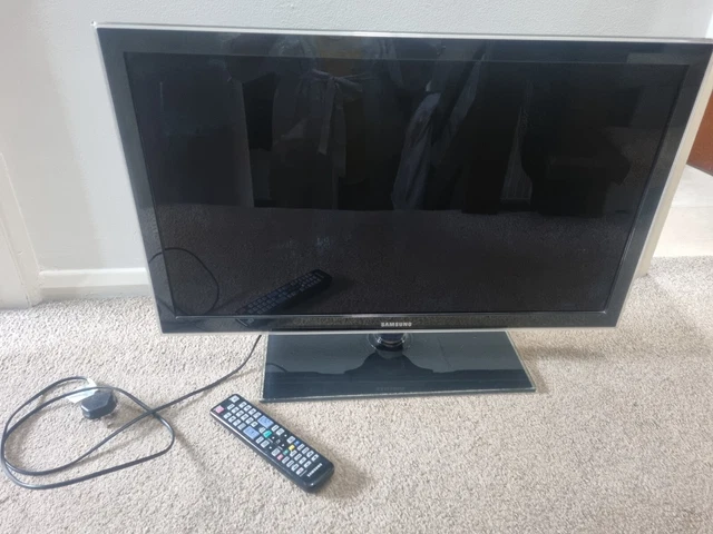 SAMSUNG 32 INCH screen TV UE32D5000PW £16.13 - PicClick UK
