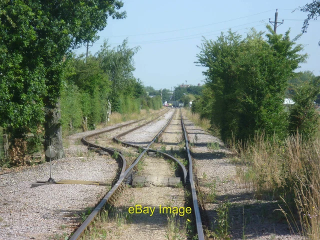 PHOTO 6X4 RAILWAY line to Brett Gravel Works Church Street 2 c2013 EUR ...